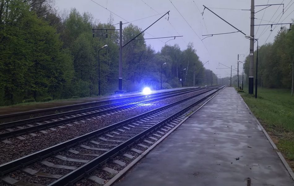 Vídeo mostra um raro fenômeno atmosférico chamado raio globular?