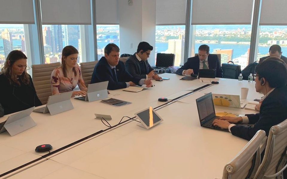 Comitiva do governo federal se reuniu com o fundo de investimentos de ...